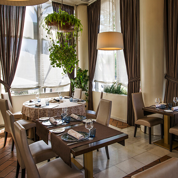 Restaurant | Hotel Granada Center